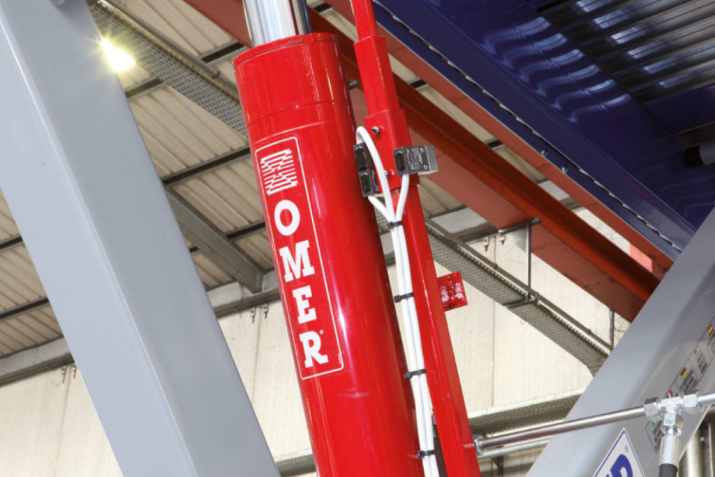 Equindus - Omer – Platform lifts for car and goods Omer - Rex Gold
