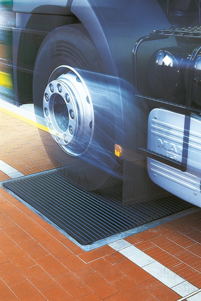 MINC II EURO - Equindus